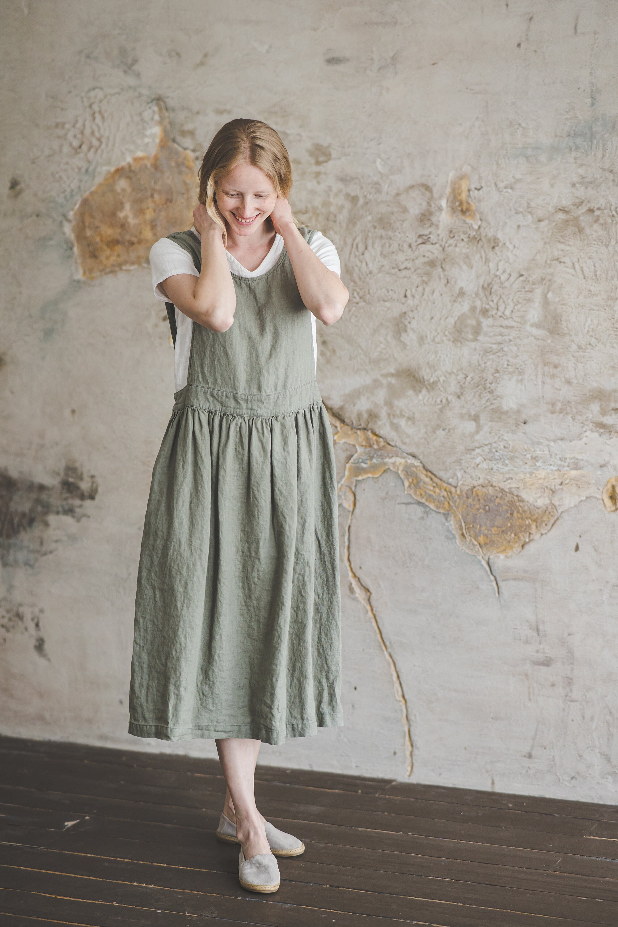 Linen Pinafore Apron Dress: Japanese Style Work Dress - Etsy