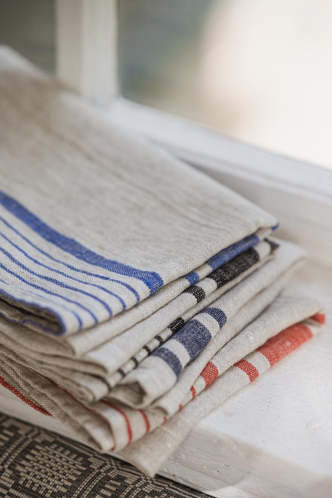 Linen vs. Cotton: 5 Key Reasons to Switch Your Kitchen Towels