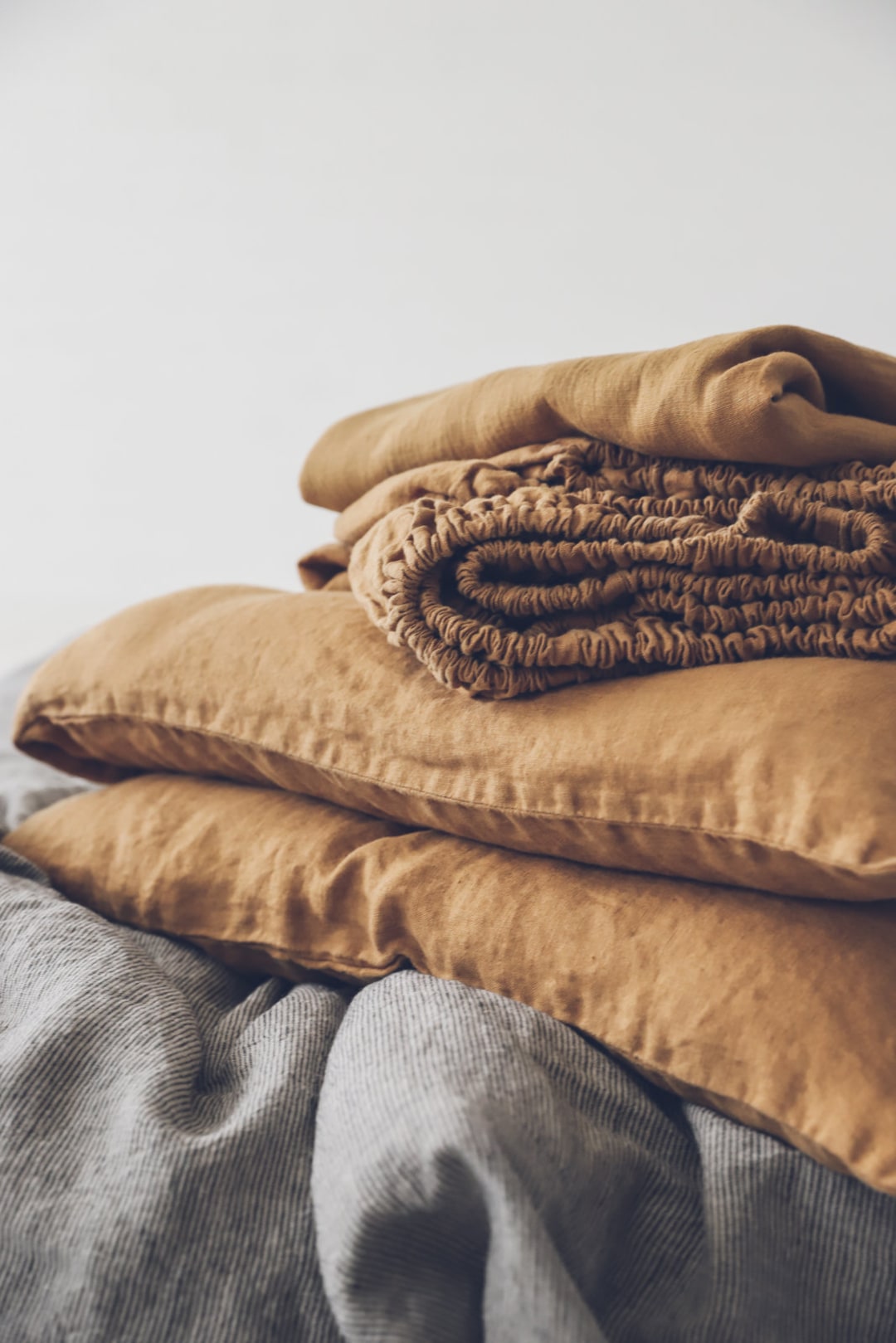 Washed Linen Sheet Set: Honey Gold Bedding, Handmade in Lithuania - Etsy