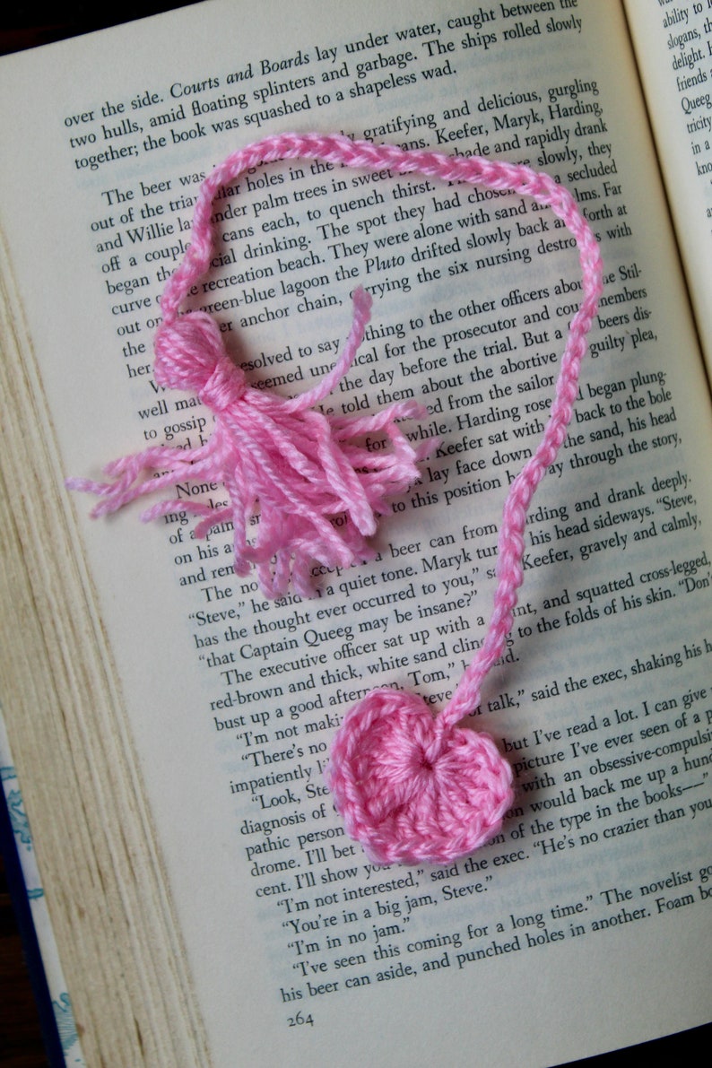 Cupid's Arrow Bookmark Crochet PATTERN - Crochet Bookmark Heart ...