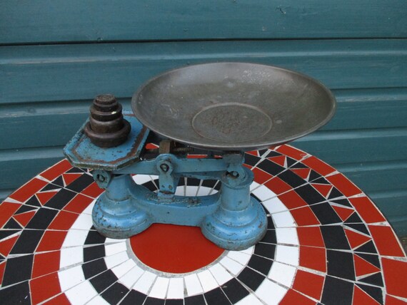 Vintage Cast Iron Weighing Scales With Original Bowl and - Etsy UK