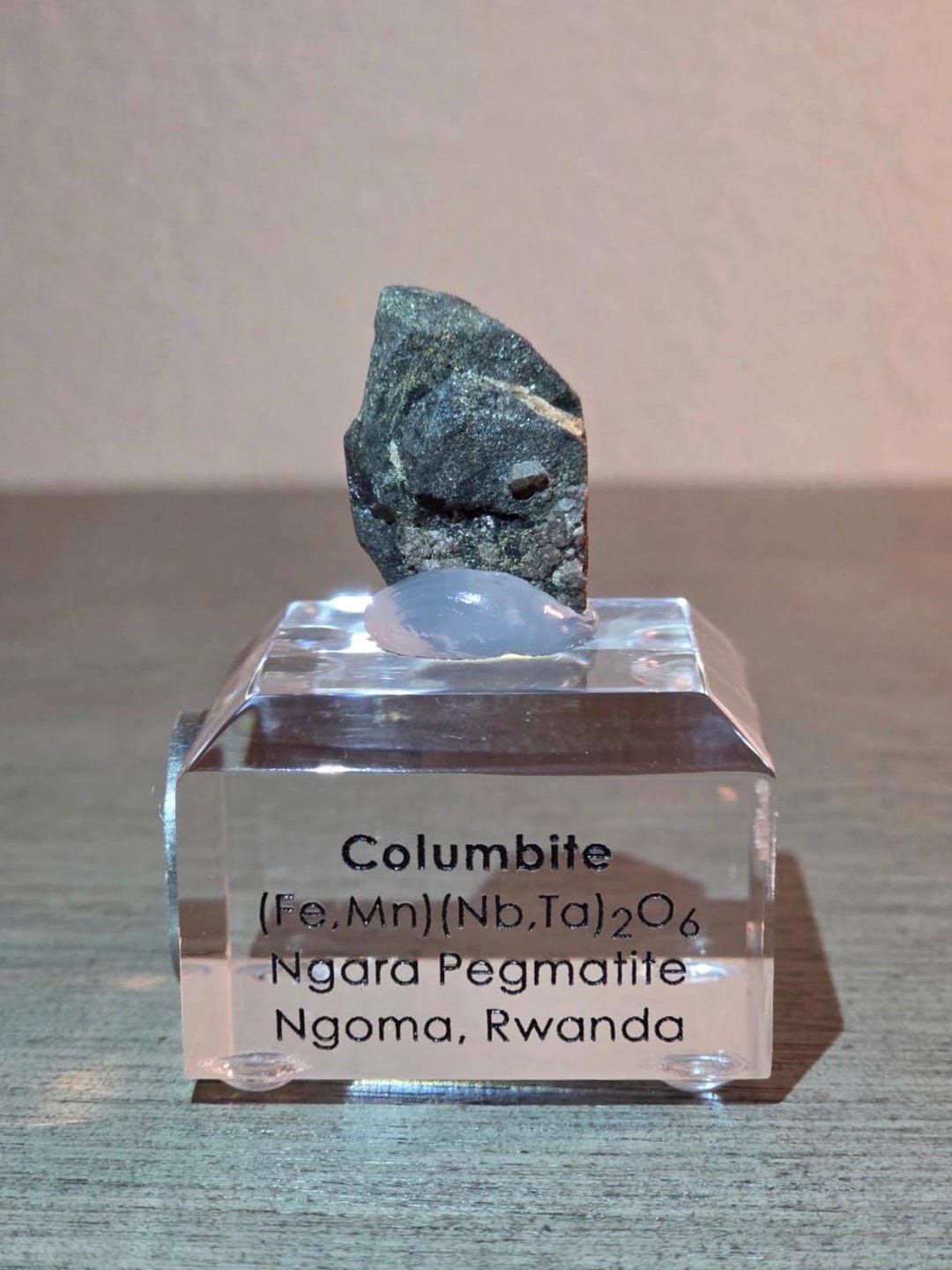 Columbite (niobium) | Rare Mineral Display - Etsy