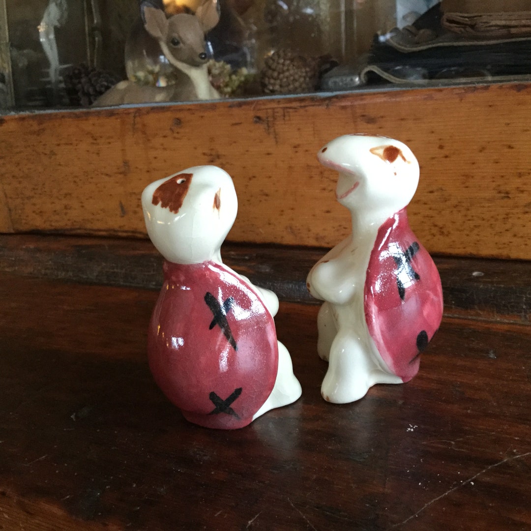 Old Turtle Salt / Pepper Shakers ~ No Stoppers - Etsy