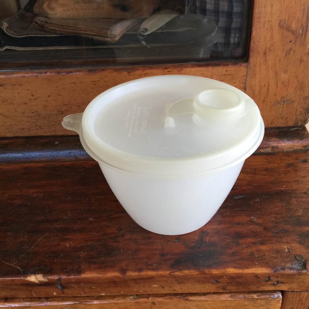 Vintage Tupperware ~ Pieces 563-16, 584-6 and 148-33 - Etsy