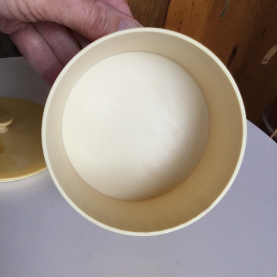 Vintage 1920s French Ivory Py-ra-lin Celluloid Powder… - Gem