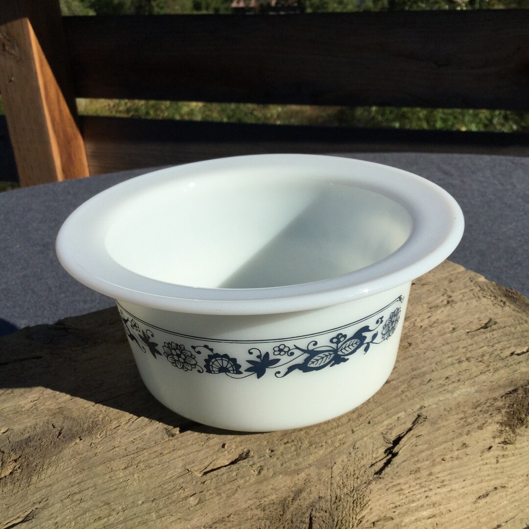 Pyrex Blue Onion (old Town Blue?) Rimmed Bowl / Ramekin / Butter Tub - Etsy
