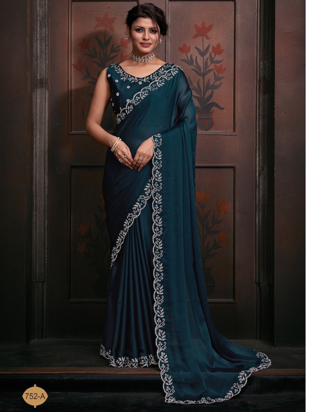 Exclusive Sarees for Women's Wear Latest Festive Wear Designer Un ...