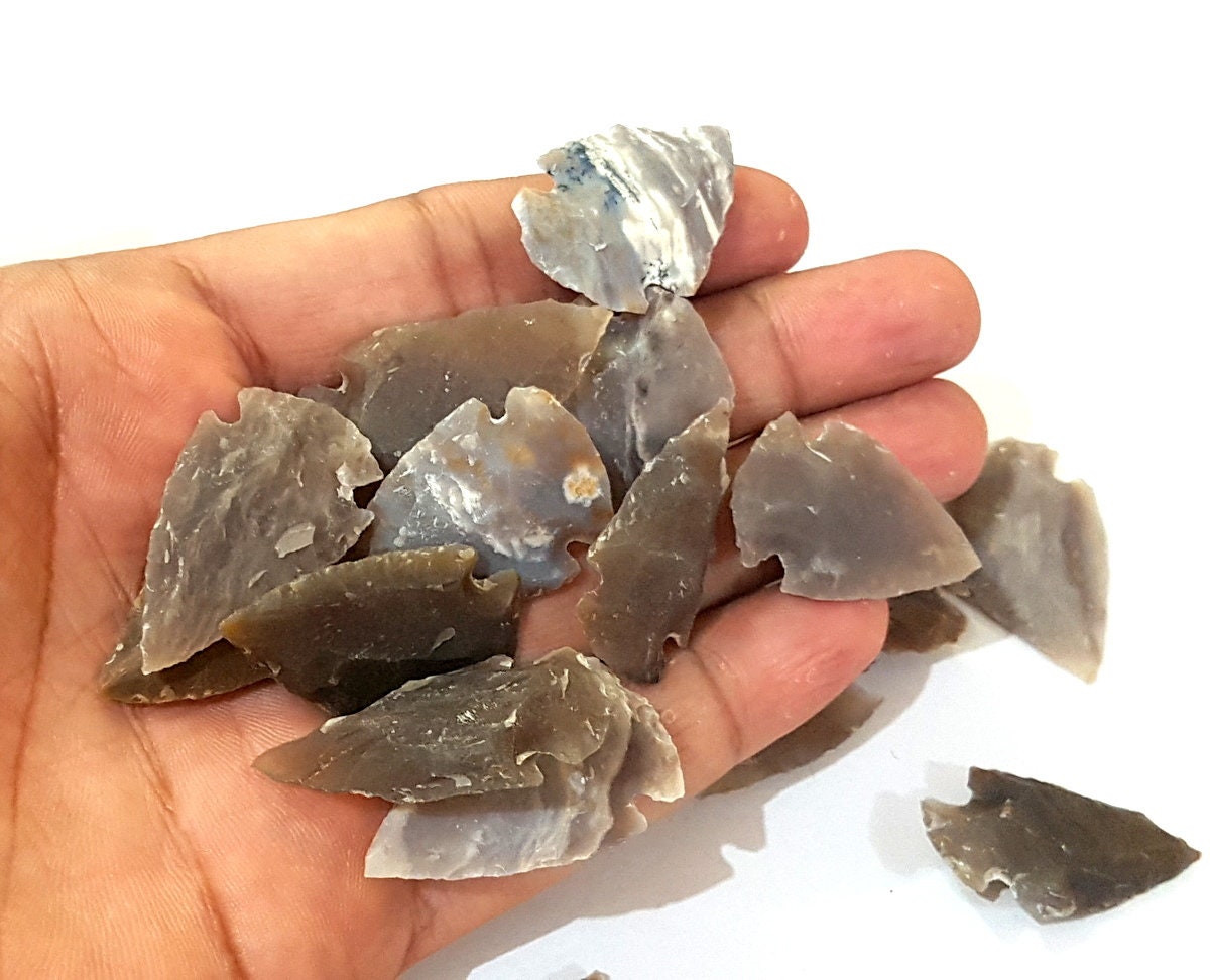 200 Multi Color Flint Arrowheads: Hand Carved Spear Points - Etsy