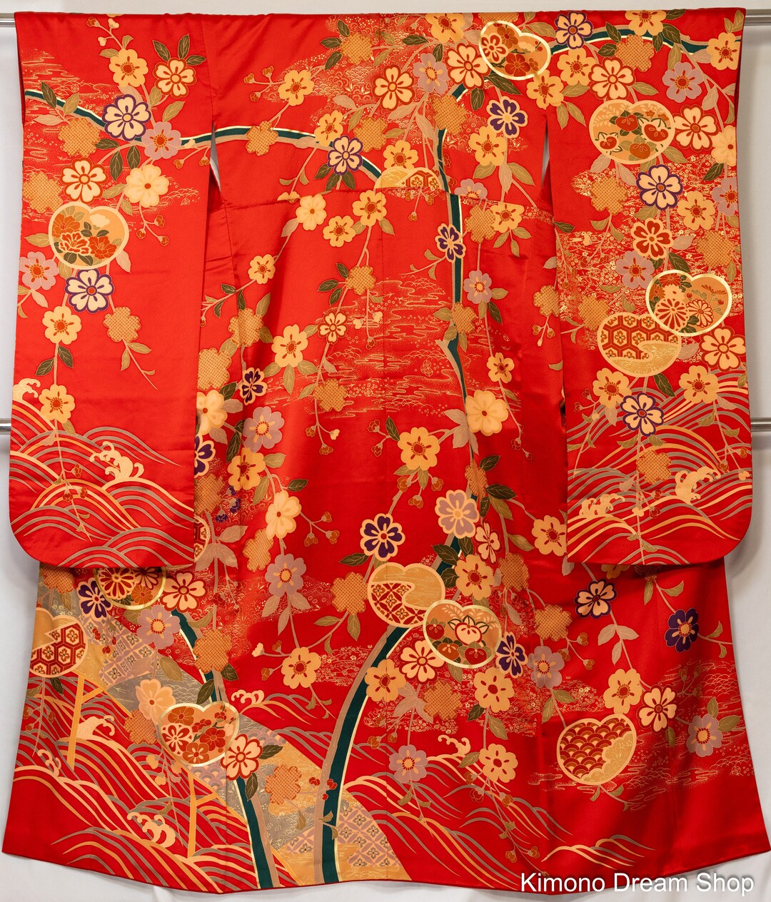 Bold Red With Peach Tachibana & Sakura Silk Furisode Vintage Formal ...