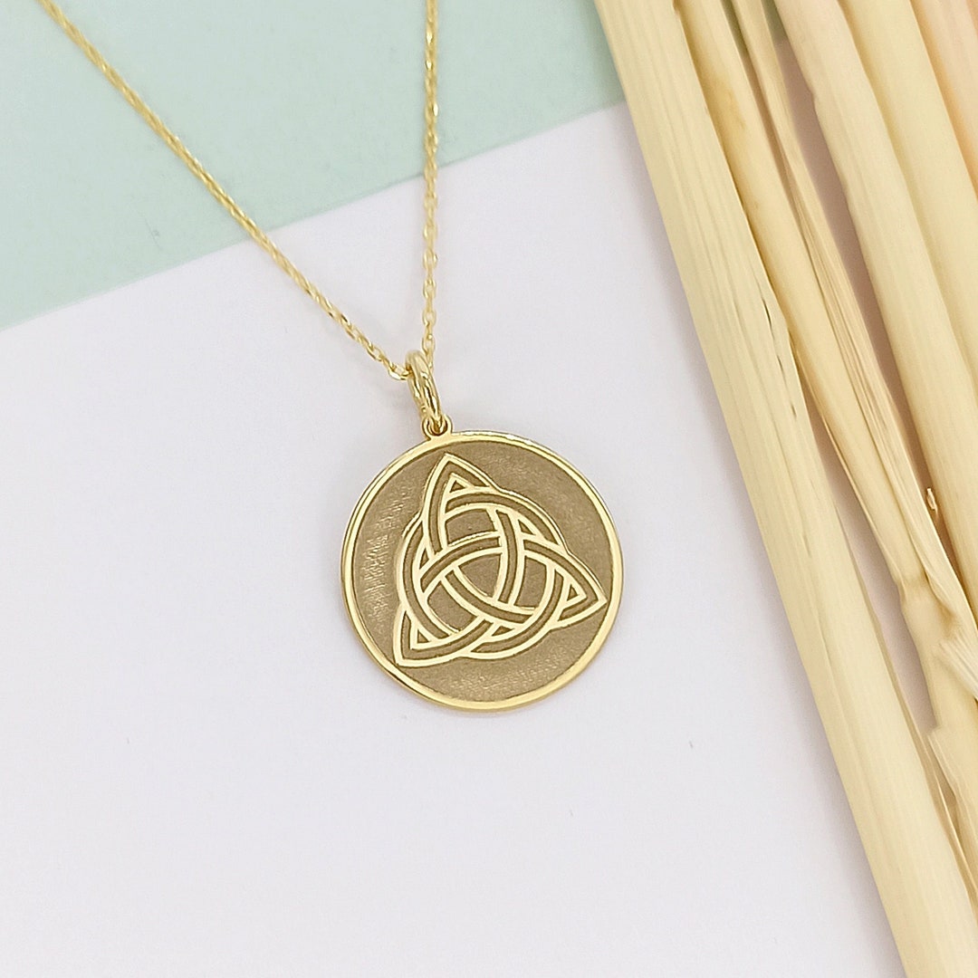 14k Gold Celtic Knot Necklace, Personalized Celtic Triquetra Necklace ...