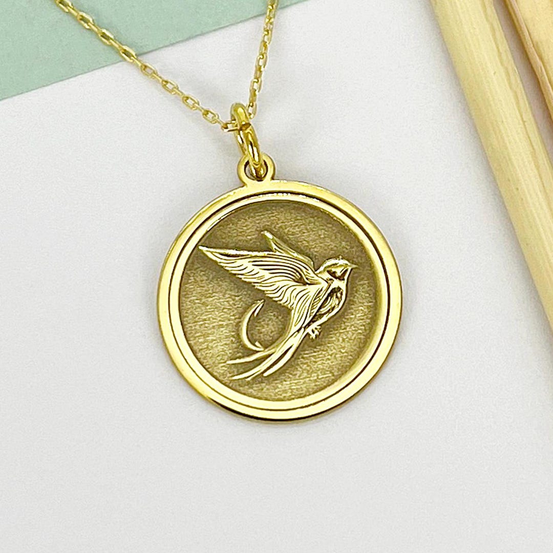 14k Solid Gold Swallow Pendant Necklace: Personalized Bird Jewelry - Etsy