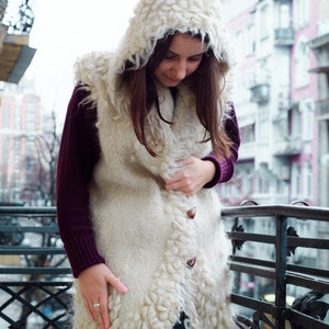 Ethnic White Wool Coat Eco-friendly Winter Hooded Coat Buttoned Woven ...