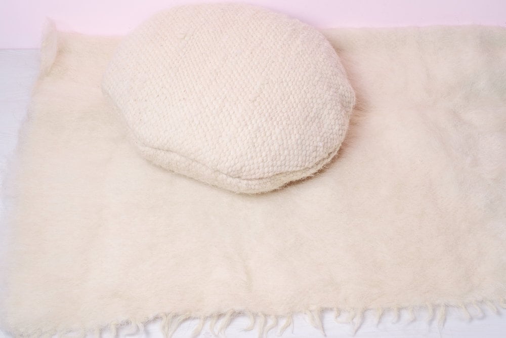 Outdoor Berber Blanket Bulky, White Blanket Throw Thick Woolen Swedish ...