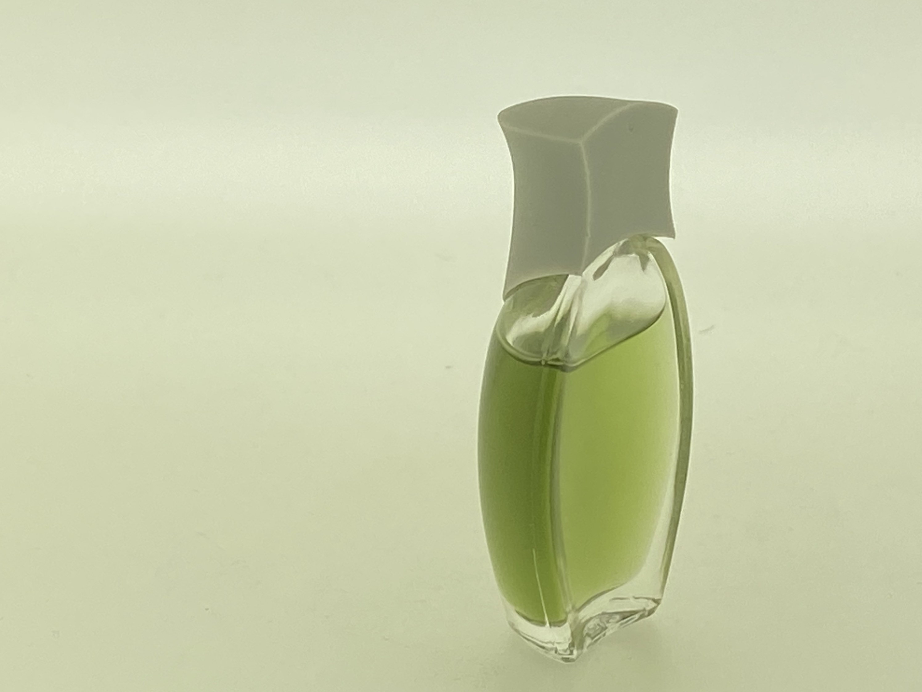 Millennia Avon 1996 EAU DE PARFUM Miniature 4 Ml - Etsy