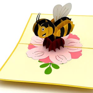 Fluttering Bee Bloom: 3D Bee Pop-up Greeting Card Ideal for Any ...