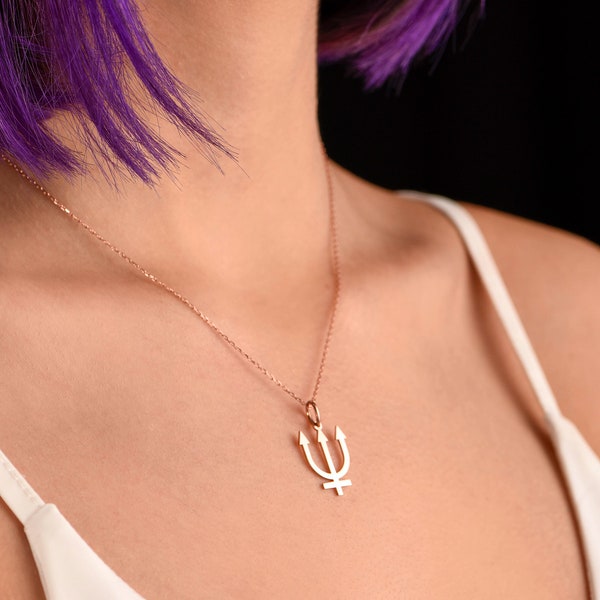 Neptune Necklace - Etsy