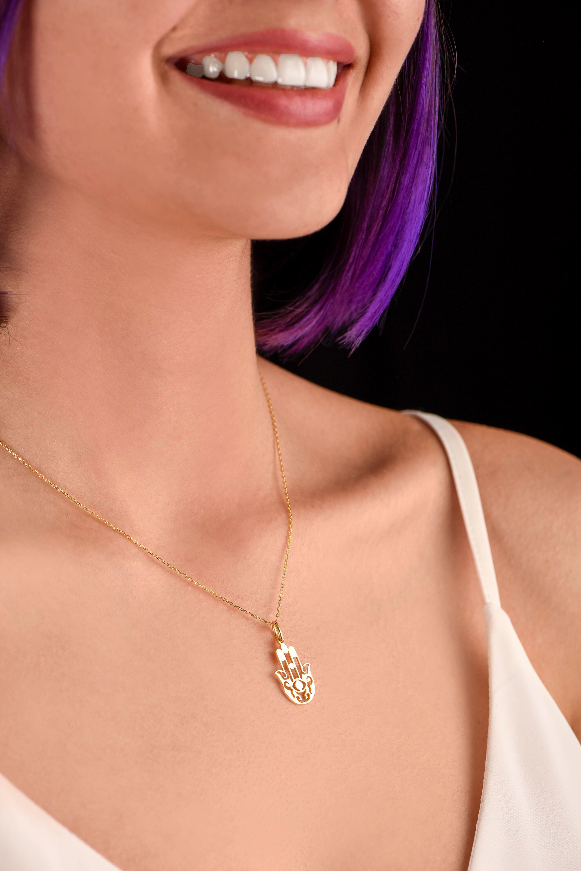 Hamsa Symbol Necklace / 14K Yellow Gold Hamsa Chain / - Etsy