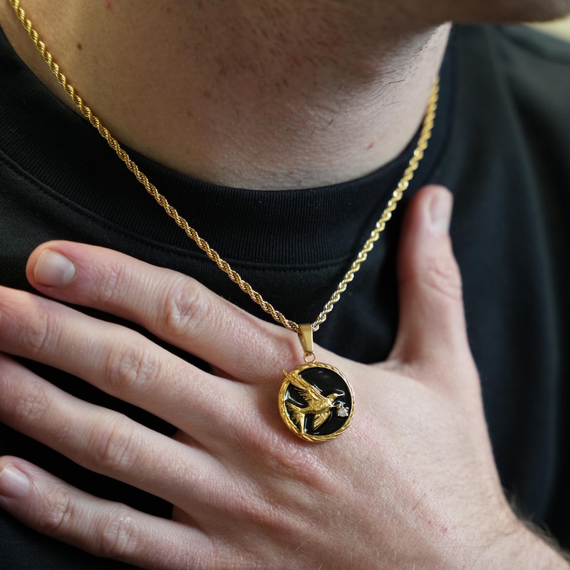 Blackbird Gold Necklace - Etsy UK