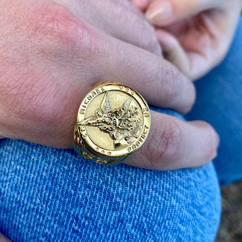 Mens Gold Ring, 18k Gold Signet Ring Men, Gold Man Ring, Protect Us St ...