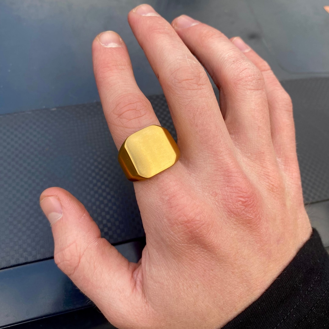 Mens Ring 18K Gold Signet Ring Men Heavy Signet Ring for Men Mens ...