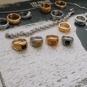 Black Quartz Signet Ring Men, Mens Pinky / Index Ring, 18K Gold Signet ...