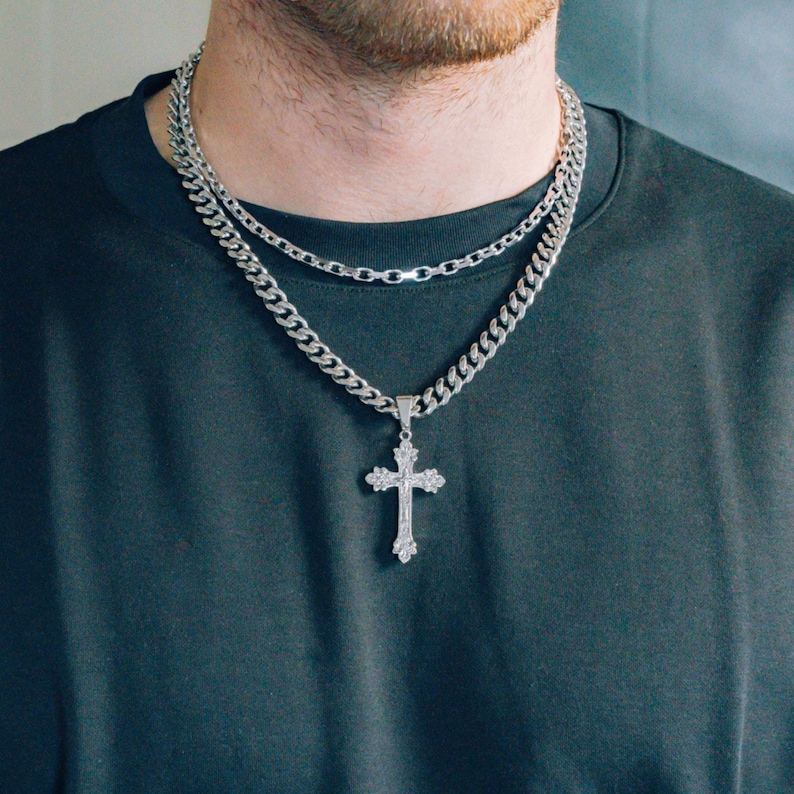 Vintage Silver Cross Necklace - Chunky Silver Chain With Pendant ...
