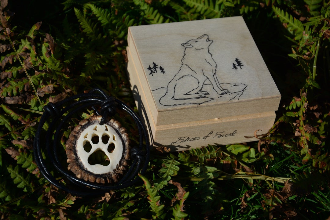 Carved Antler Burr Wolf Paw Necklace: Engraved Totem Pendant Gift Set ...