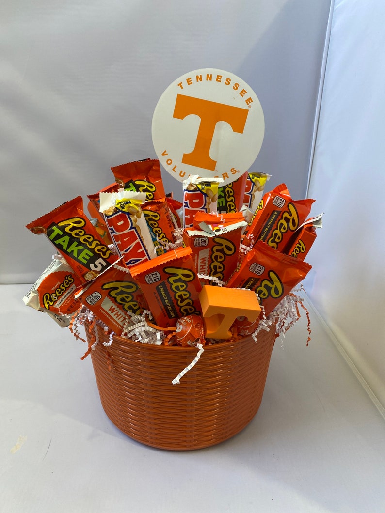 University of Tennessee UTK Candy Arrangement Volunteers Grad Gift - Etsy
