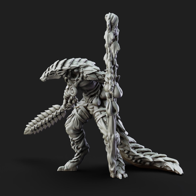 Pangolin Shas'o Miniature for Dungeons and Dragons - Etsy