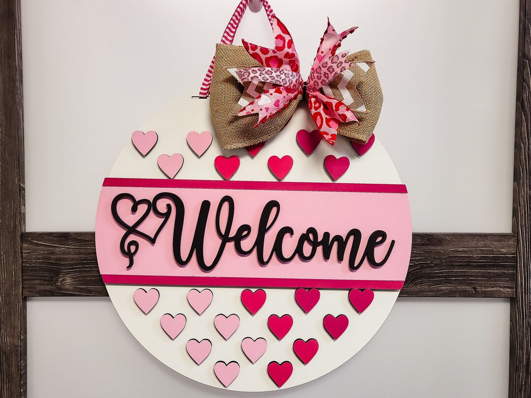 Welcome Door Hanger Sign, Heart Design for Valentines Day, Pink and Red ...