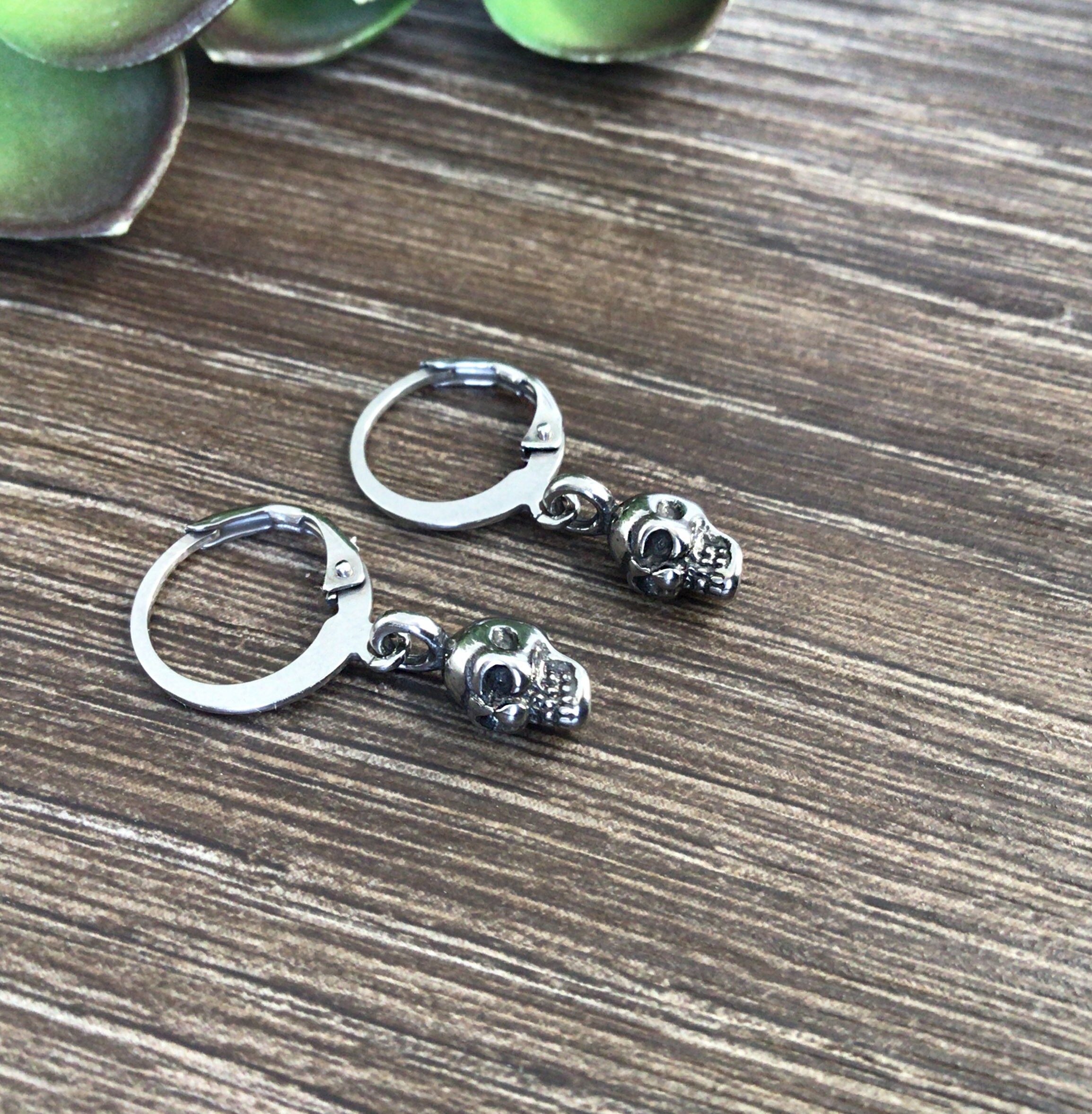 Oxidized skull hoop earrings hoop earrings huggie earrings | Etsy