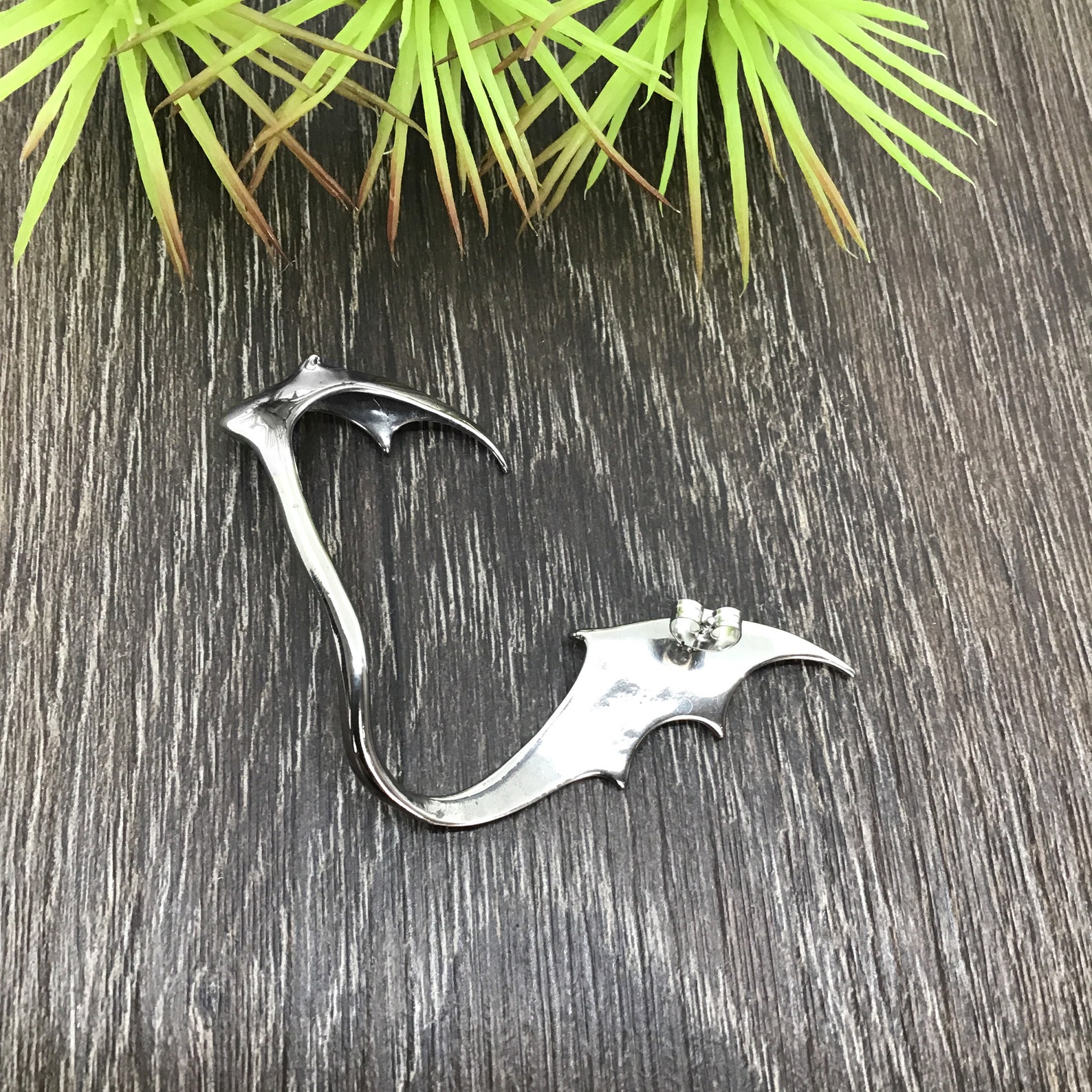 SINGLE Dragon Wing Cuff Earring,dragon Earrings, Gothic Earring, Gothic ...