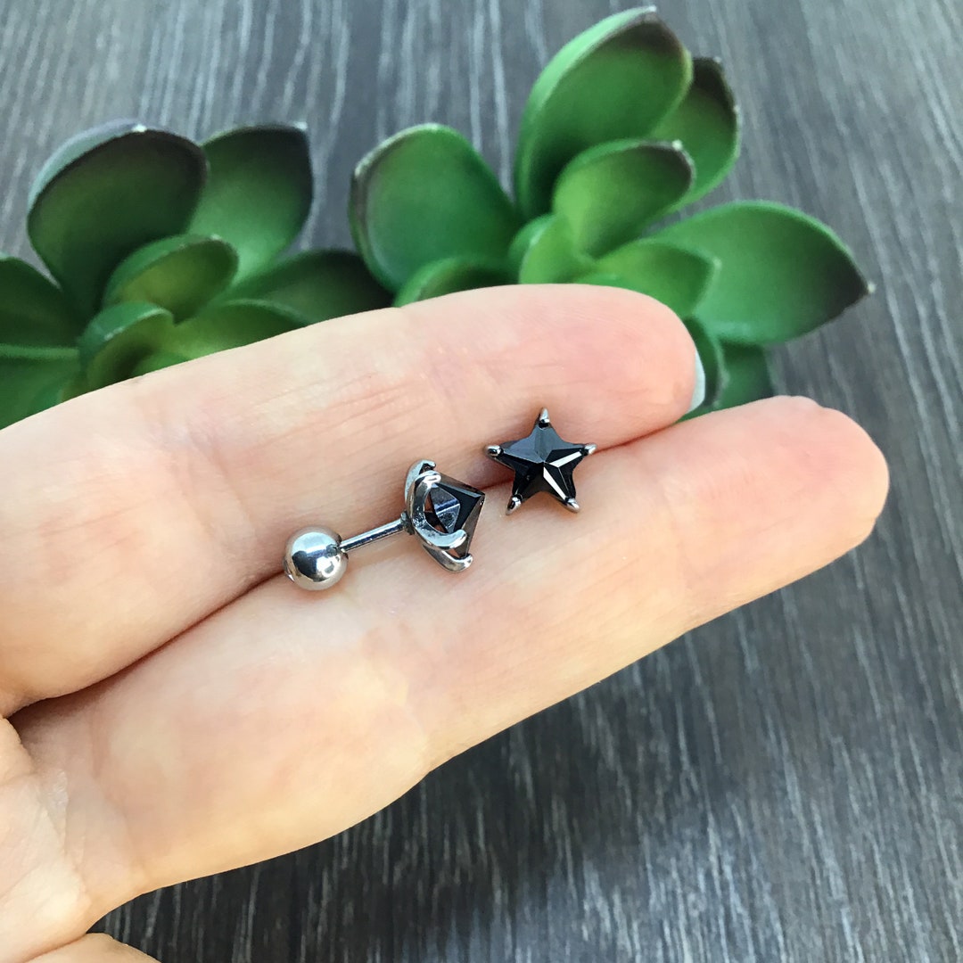 SINGLE Labret Star Earring, Star Studs, Star Earrings, Celestial ...