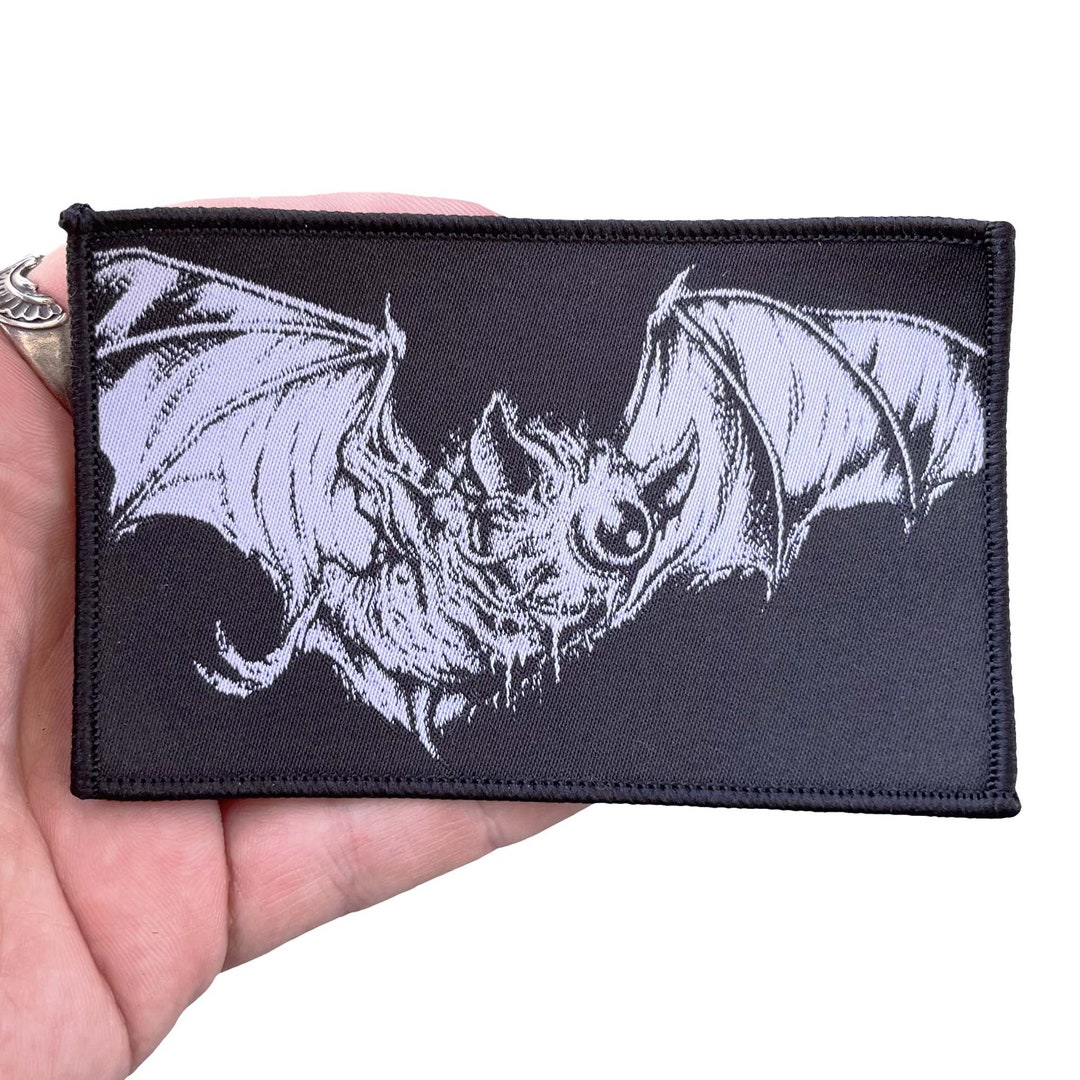 Flying Bat Patch Embroidered Patch Battle Jacket Wizard Cleave Battle ...