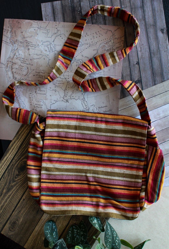 Unique Classic Messenger Bag - Gem