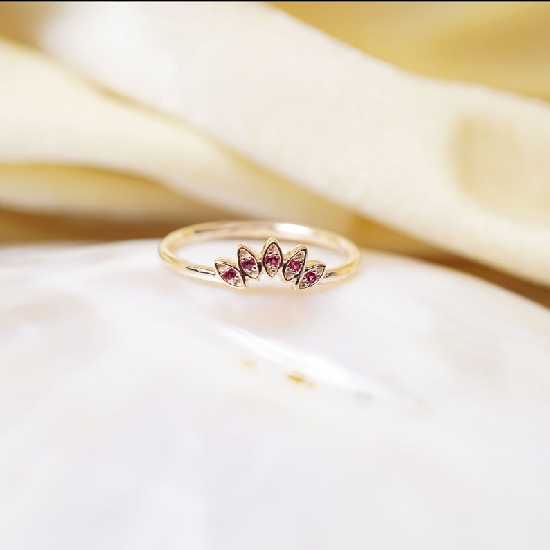 14k Gold Art Deco Ruby Ring / Wedding Ring / Stackable Ruby | Etsy