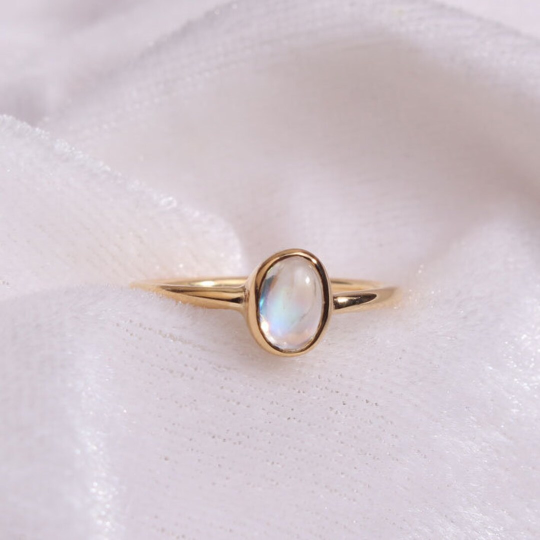 Moonstone Ring / Oval Cut Moonstone Ring in 14k Gold / Stackable ...