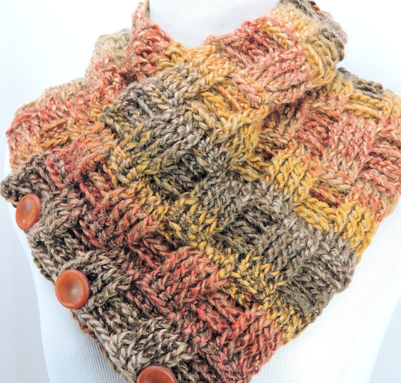 Button Cowl Crochet PATTERN 3 Button Crocheted Scarf | Etsy