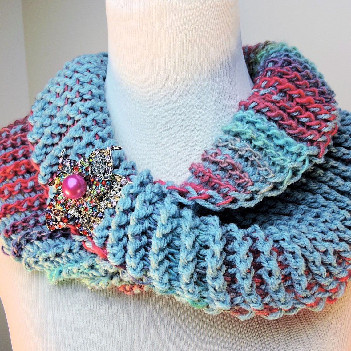 Bulky Yarn Twisted Cowl Crochet PATTERN Infinity Scarf Easy - Etsy