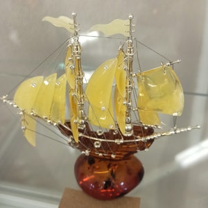 Luxury One of Kind 925 Silver Amber Ship on Whole Natural Stone Natural Baltic Amber With Sails ...