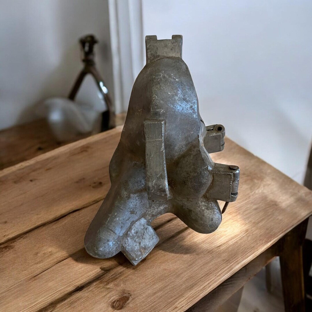 Vintage 3! Part Ice Pewter Mold of a Santa Sitting Down - Etsy
