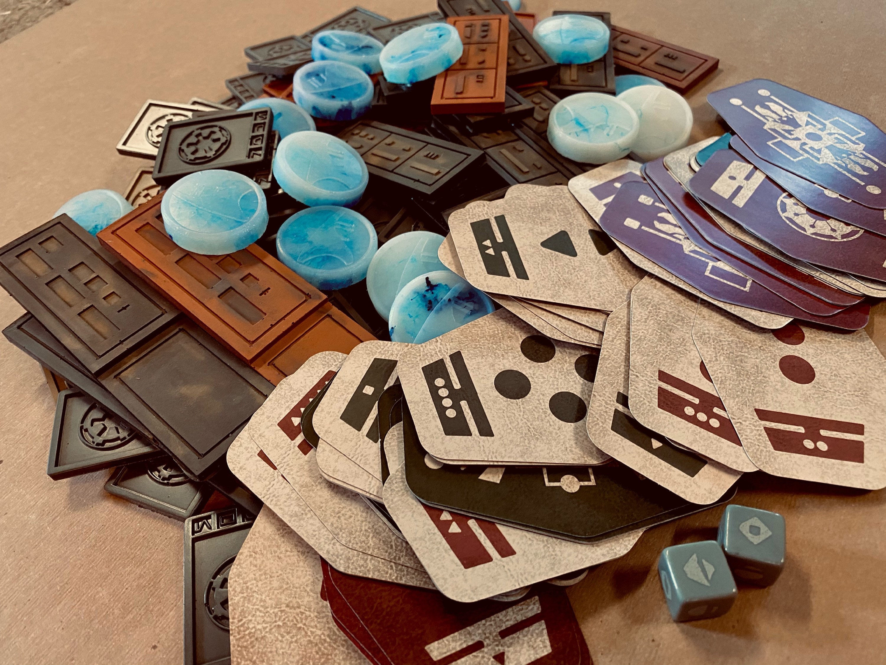 Collectibles Memorabilia Sabacc Ultimate Gambler\u2019s Set etna.com.pe