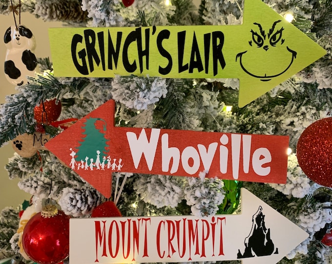 Grinch Directional Sign Grinchs Lair, Whoville, and Mt.crumpit With ...