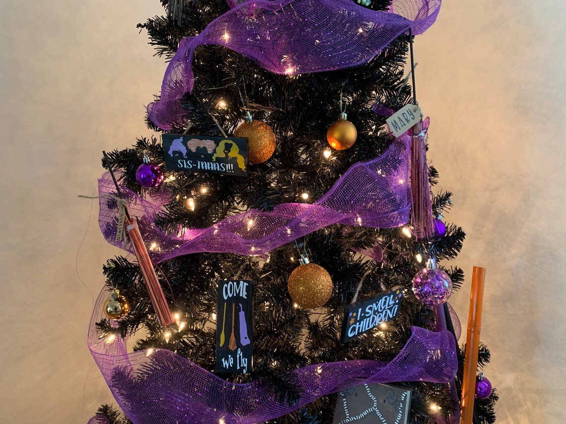 6.5 Ft Hocus Pocus Halloween Christmas Tree/ Halloween - Etsy