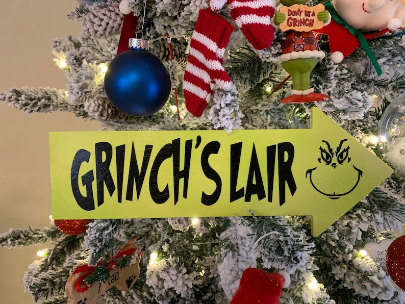 Grinch Directional Arrows- Grinch’s Lair, Whoville, and Mt.crumpit - Etsy
