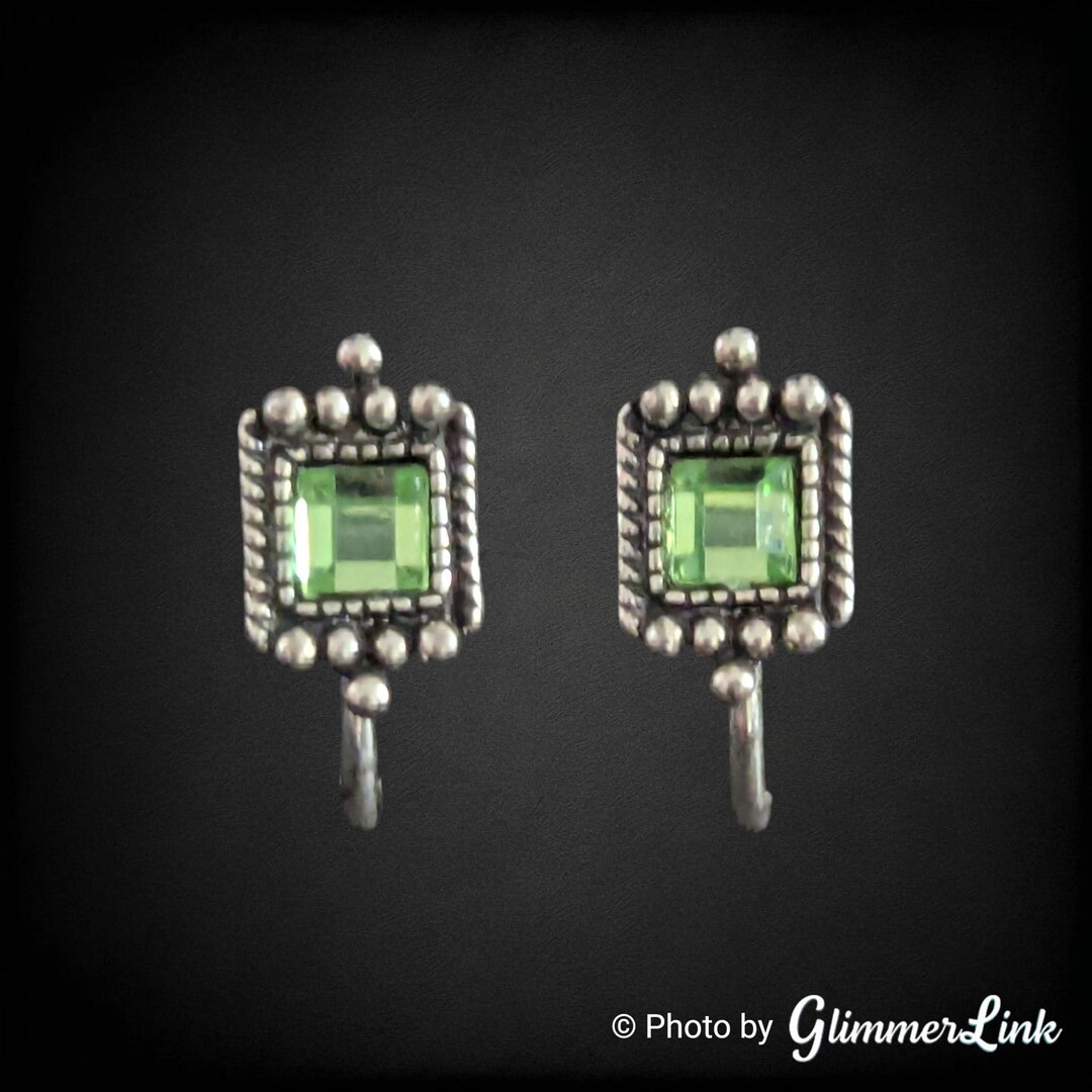 Vintage Napier Green Glass Silver Tone Beaded Frame Dainty Screw Back ...