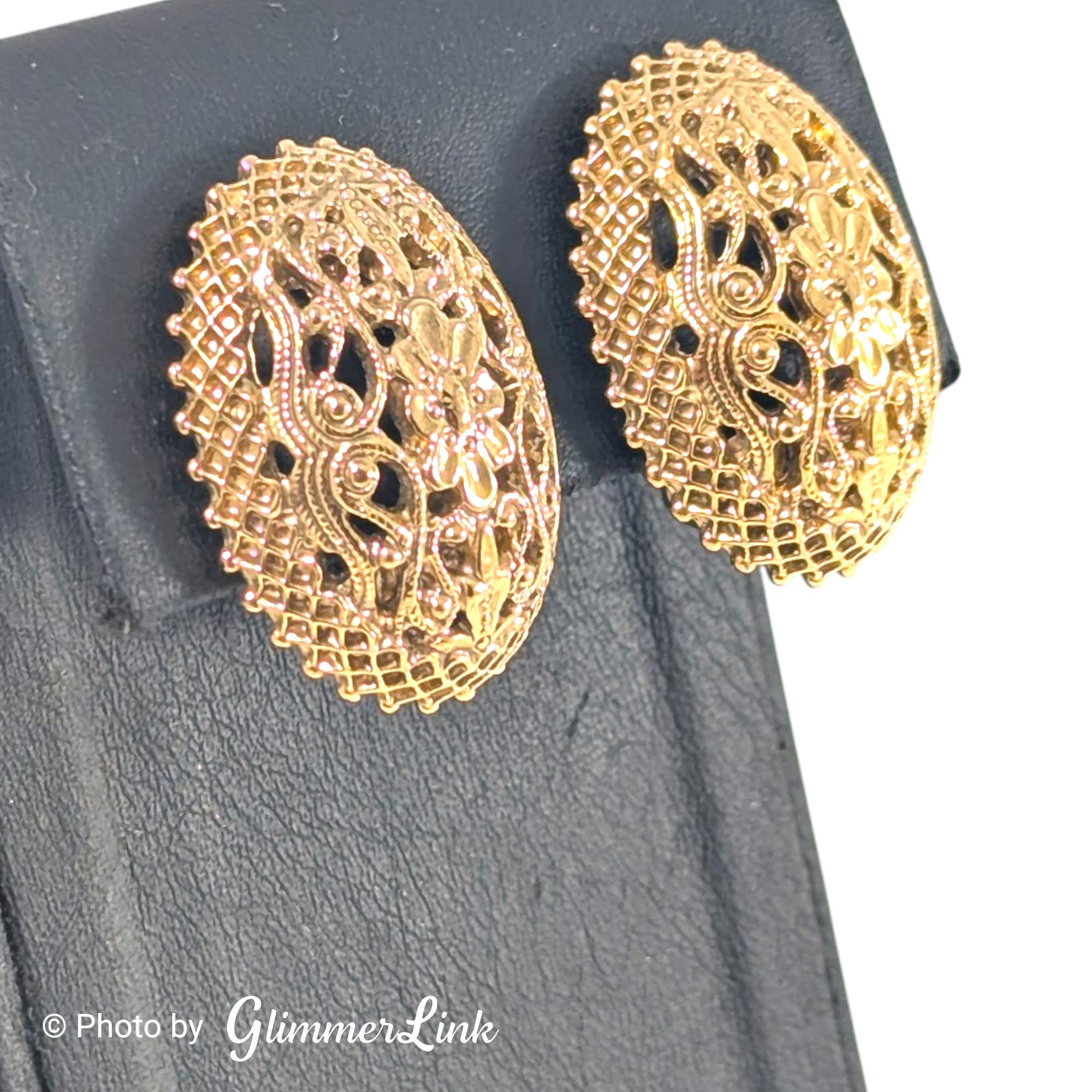 Vintage 1928 Co Oval Floral Filigree Lattice Dome Gold Tone Clip on ...