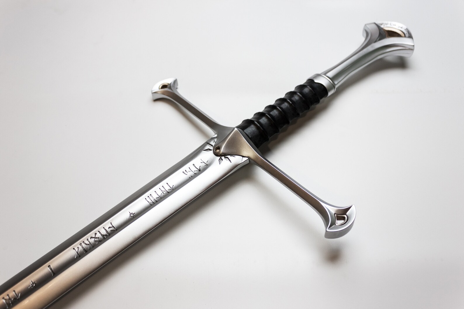 Anduril elven sword of Aragorn Cosplay weapon props | Etsy