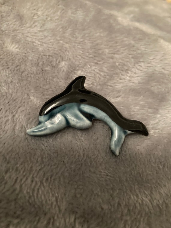 Vintage dolphin poole pottery ceramic hand made brooc… - Gem