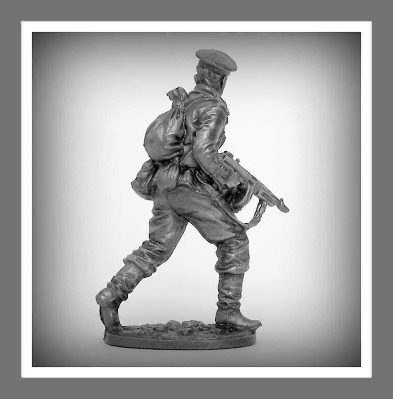 Toy Soldiers Action Figurines Soviet Marine WW2 54 Mm Figures 1/32 ...